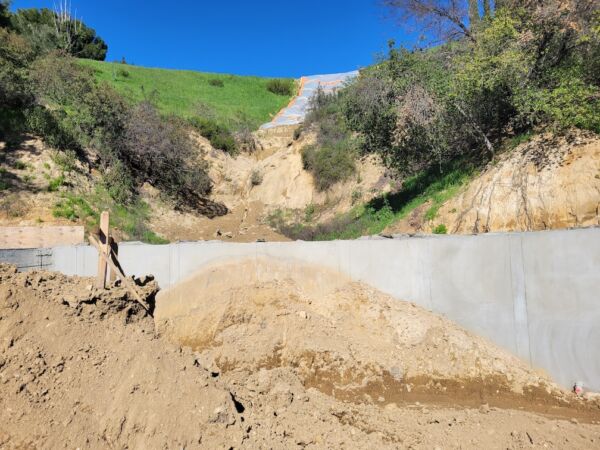 The Crucial Role of Retaining Walls in Construction - MARSHALL ...